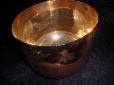 China Frosted Gold Quartz Singing Bowls 6-14 inch MOQ 1 piece strong package for sale