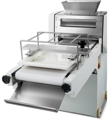 Cina 0.75kw Baguette Dough Shaper Molder 220/380V 3000 Pcs/H in vendita