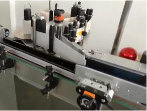 Cina 20bpm verticale rotondo la macchina dell'applicatore dell'etichetta della bottiglia in vendita