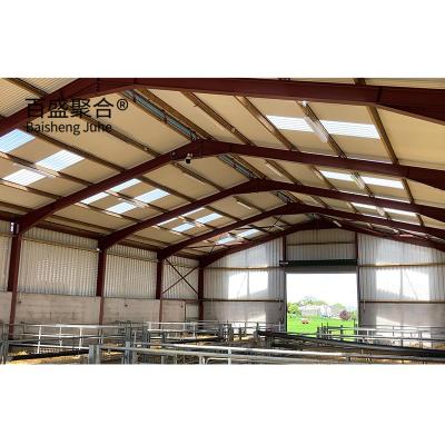 中国 Q345 鉄鋼構造 羊やヤギの飼育施設の建設のためのプリファブ金属建築物 販売のため