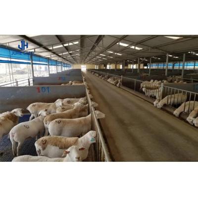 Cina Gabbie portatili per polli per apparecchiature per l'allevamento di pollame nelle fattorie di mucche/ovini/maiali in vendita