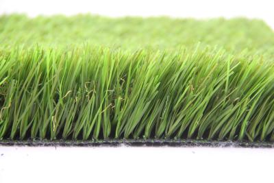 中国 庭の景色の草人工的な50MM Cespedのための総合的な草は人工的なカーペットを草でおおう 販売のため