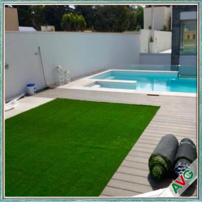 Cina Erba sintetica del giardino di AVG del fornitore artificiale naturale dell'erba 20MM in vendita