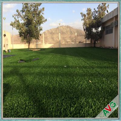 Cina Erba tappeto artificiale del tappeto erboso sintetico del rotolo della coperta di verde di Gazon per Langscaping in vendita