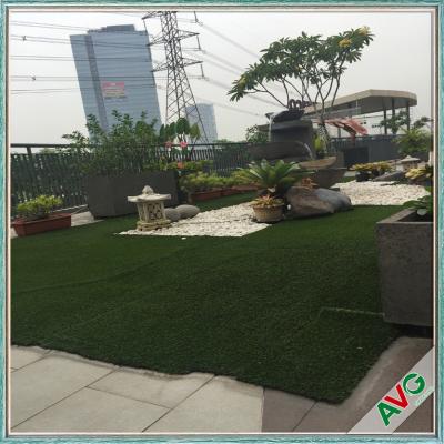 Cina Pavimentando l'erba artificiale per il sintetico del giardino erba l'erba artificiale di 20-50mm in vendita