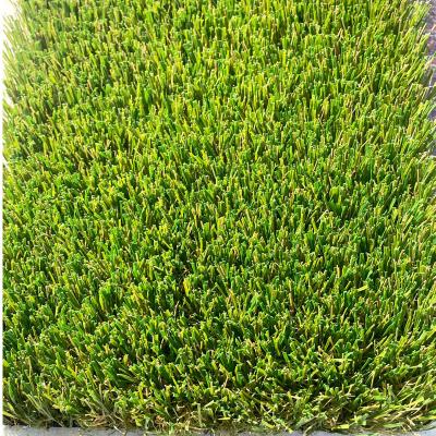 China Het modelleren van van het het Grastapijt van het Gras Openluchtspel Natuurlijk Gras 40mm voor Tuindecoratie Te koop