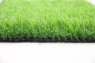 China Os preços artificiais do relvado jardinam ajardinando a grama de tapete natural do jardim de 30MM à venda