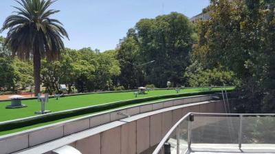 Cina Alta densità artificiale dell'erba del giardino di resistenza agli'agenti atmosferici per il campo di golf in vendita