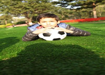 China Kinderjaren25mm Vals Gras voor Deken 9600 van het Buiten, Gras Synthetische Gras Dtex Te koop