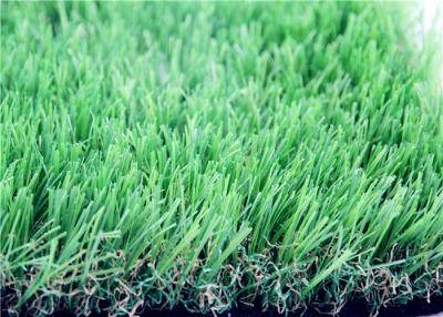 Cina tappeto erboso artificiale residenziale di alta densità dell'erba del giardino del paesaggio di 20mm in vendita