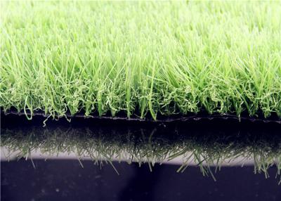 Cina l'erba artificiale di sguardo reale durevole del giardino di 55mm tappezza l'alta elasticità in vendita