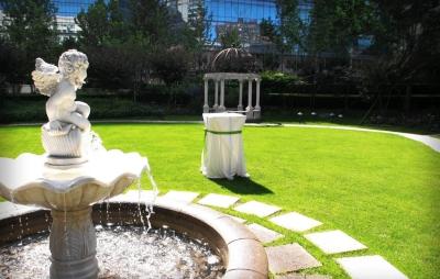 China Durable Swimming Pool / Park High Density Artificial Grass For Indoors for sale