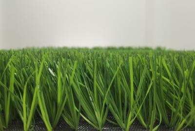Cina Tappeto artificiale dell'alta di durevolezza 50mm del tappeto erboso erba di calcio per calcio in vendita