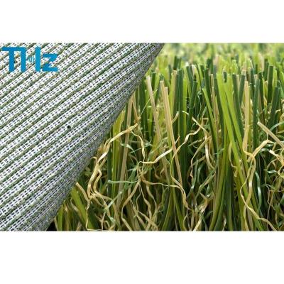 Cina erba tappeto artificiale di falsificazione del paesaggio del tappeto erboso del giardino di altezza di 60mm in vendita