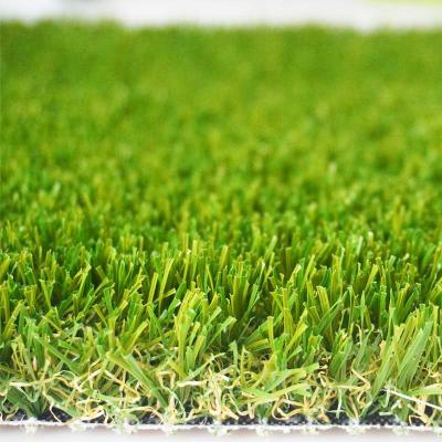 Cina tappeto erboso sintetico del giardino di 35mm dell'erba del prato inglese artificiale naturale del paesaggio in vendita