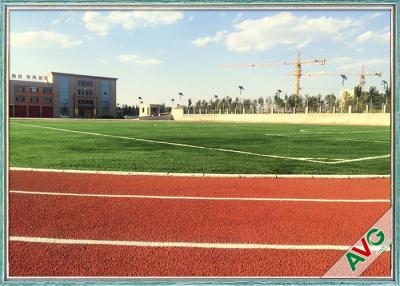 China Cor forte da grama artificial proeminente do futebol - largura do rolo da rapidez 5m à venda