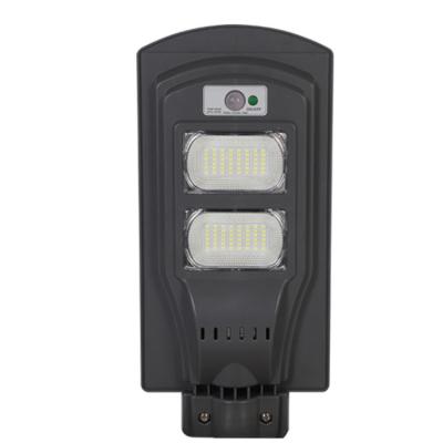 Cina Alto potere tutto in un'iluminazione pubblica solare del LED con il pannello integrato 20W 40W 60W in vendita