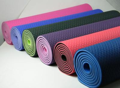 Cina Stuoia durevole di yoga del TPE di promozione con la funzione antiurto e antislittamento in vendita