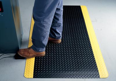 Cina Grandi anti stuoie nere dell'interno del pavimento di affaticamento con il lato giallo, Slittamento-Resistente in vendita