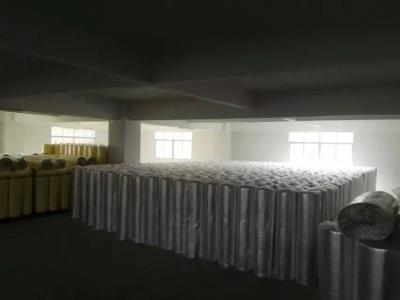 China moistureproof reflection barrier aluminium foil bubble construction roof isolation floor thermal insulation material for sale