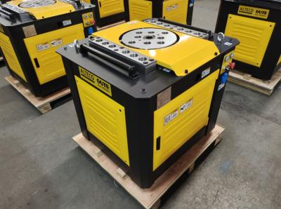 China Máquina automática 220V 380V 440V do dobrador de barra de aço de 3KW 4P à venda