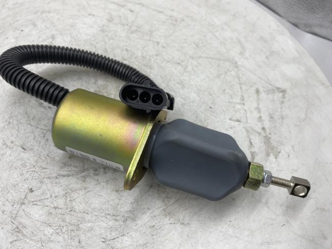 AUTO PARTS DIESEL ENGINE SPARE PARTS 24V 612600180175