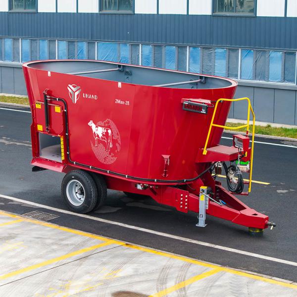 Quality 10000kg Weight TMR Mixer 20 Blades Auger Feed Wagon With High Flotation Tires for sale