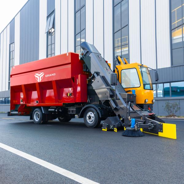Quality UHAND FC-12 12m³ High Capacity Feed Collector Integrated Collect Precise Weighing for sale