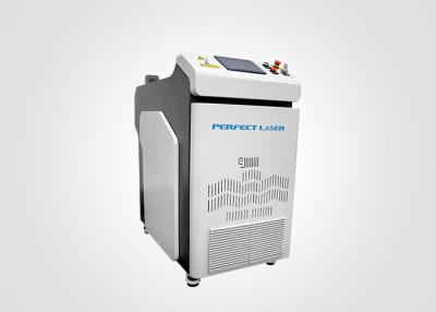 China Handheld Fiber Laser Welder Raycus 1000w 1500w 2000w Laser Welding Machine For Metal for sale