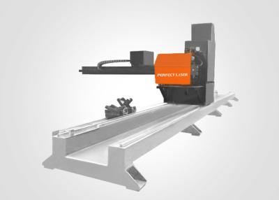 China Máquina de corte por chama e plasma de precisão para materiais de carbono / chapas de alumínio à venda