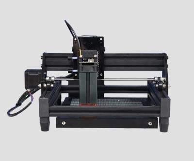 中国 10W ブルーライト 小型ポータブル 自動レーザー彫刻機 葉木チップ 革 金属紙紙 プラスチック アクリル 販売のため