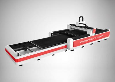 Cina Piattaforma di scambio automatico raffreddata ad acqua Equipaggiamento di taglio laser a fibra di piastra di acciaio in vendita