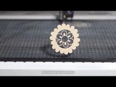 130W 150W acryl roestvrij staal koolstofstaal metalen niet-metalen hybride CNC lasergravure en snijmachine