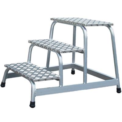 China Yellow 3 Step Aluminum Step Stool 500lbs Lightweight Aluminium 3 Step Ladder for sale