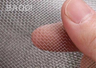 China Woven Screen Fence 1.6 Mm Wire Mesh Crimps Anti Slip for sale