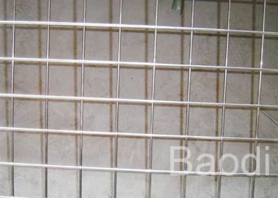 China Firm Structure Pig Wire Fencing With Square Grid , Galvanised Steel Mesh Fence Panels for sale