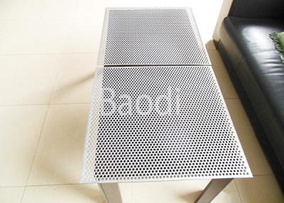 Cina Lamiere di acciaio perforata del foro rotondo 1m x 2m per il filtro chimico in vendita