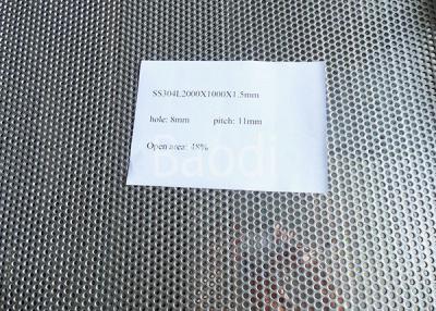 Cina Lamiere di acciaio perforata di industria chimica 2000 x 1000 x 1.5mm con il foro rotondo 8mm in vendita