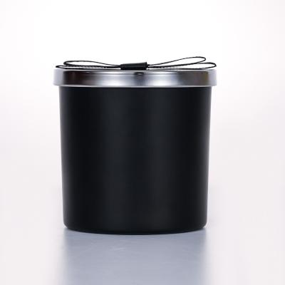 Cina il barattolo di vetro del coperchio del metallo del nero del campione libero 400g ha sentito la candela 10*10cm in vendita