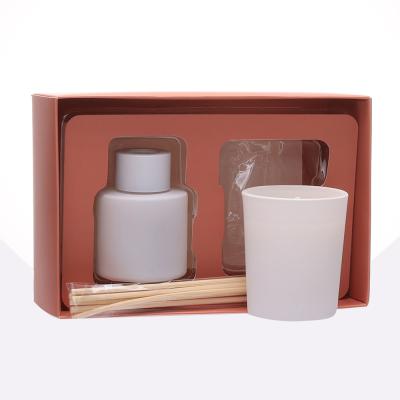 Cina 50ml Matte White Bottle Reed Diffuser ha messo con il cappuccio di legno ha sentito le candele in vendita