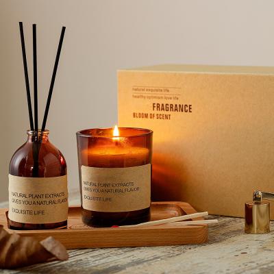 Cina Il vetro dell'etichetta privata ha sentito le candele e l'insieme di Reed Diffuser Home Fragrance Gift in vendita
