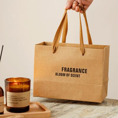 Cina Il vetro dell'etichetta privata ha sentito le candele e l'insieme di Reed Diffuser Home Fragrance Gift in vendita