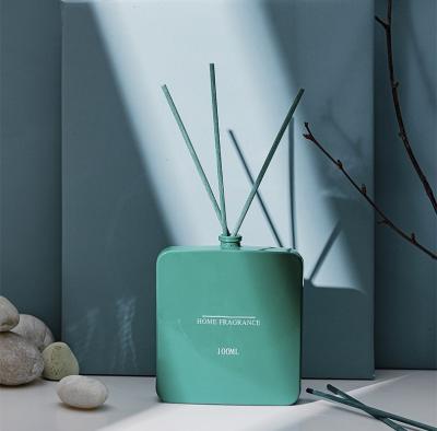 Cina Profumo Stick Air Refresh Aroma Reed Diffusore Bottiglia di vetro per olio 100 ml per l'home office in vendita