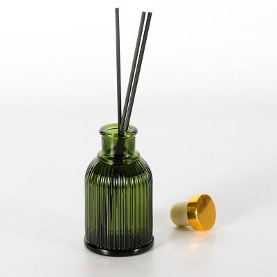 Cina Bottiglia di vetro Reed Diffuser Private Label 100ml di fragranza con il coperchio del metallo dell'oro in vendita