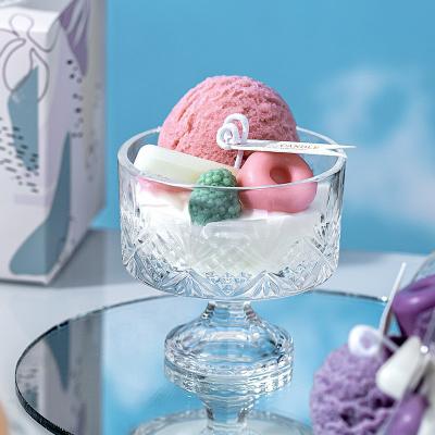 Cina LA CASA dell'AROMA comercia la candela all'ingrosso profumata unica del gelato per la decorazione che domestica la cera di vetro fatta a mano della soia esamina in controluce i regali di Natale in vendita