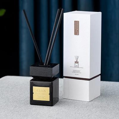 Cina Reed Diffuser Air Freshener Scent domestico esamina in controluce l'insieme naturale del regalo dell'aroma dell'olio di fragranza in vendita