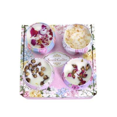 China L'etichetta privata su misura ha sentito l'insieme asciutto del regalo di Crystal Soy Wax Tin Candle del fiore for sale