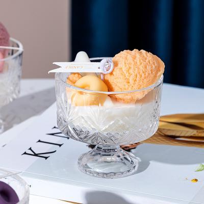Cina La candela della cera della soia ha sentito il piccolo gelato dell'etichetta privata 140g ha sentito le candele in scatola in vendita