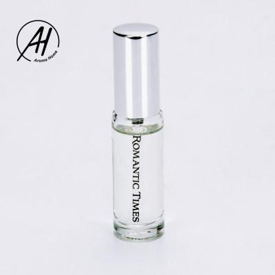 Cina olio essenziale Reed Diffusers dello spruzzo della bottiglia di vetro di fragranza 10ml 24 profumi differenti in vendita