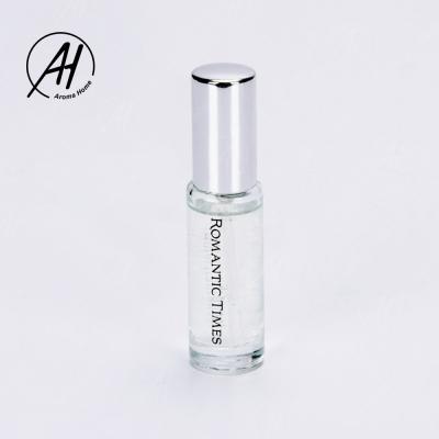Cina olio essenziale Reed Diffusers dello spruzzo della bottiglia di vetro di fragranza 10ml 24 profumi differenti in vendita